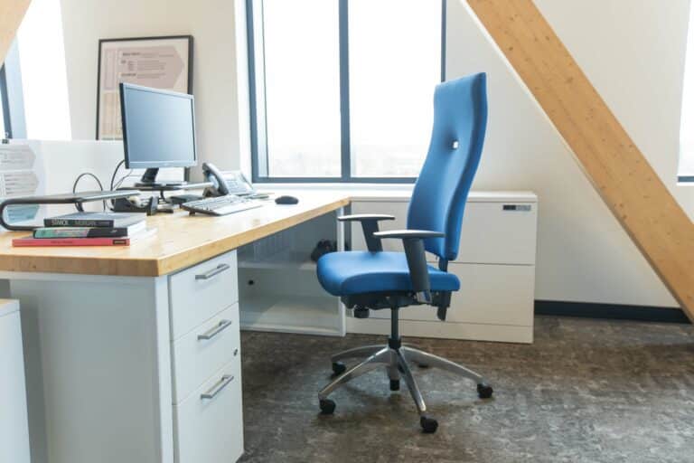 Vittoria | The Winning Edge - Universal Ergonomic Chair | Bouty